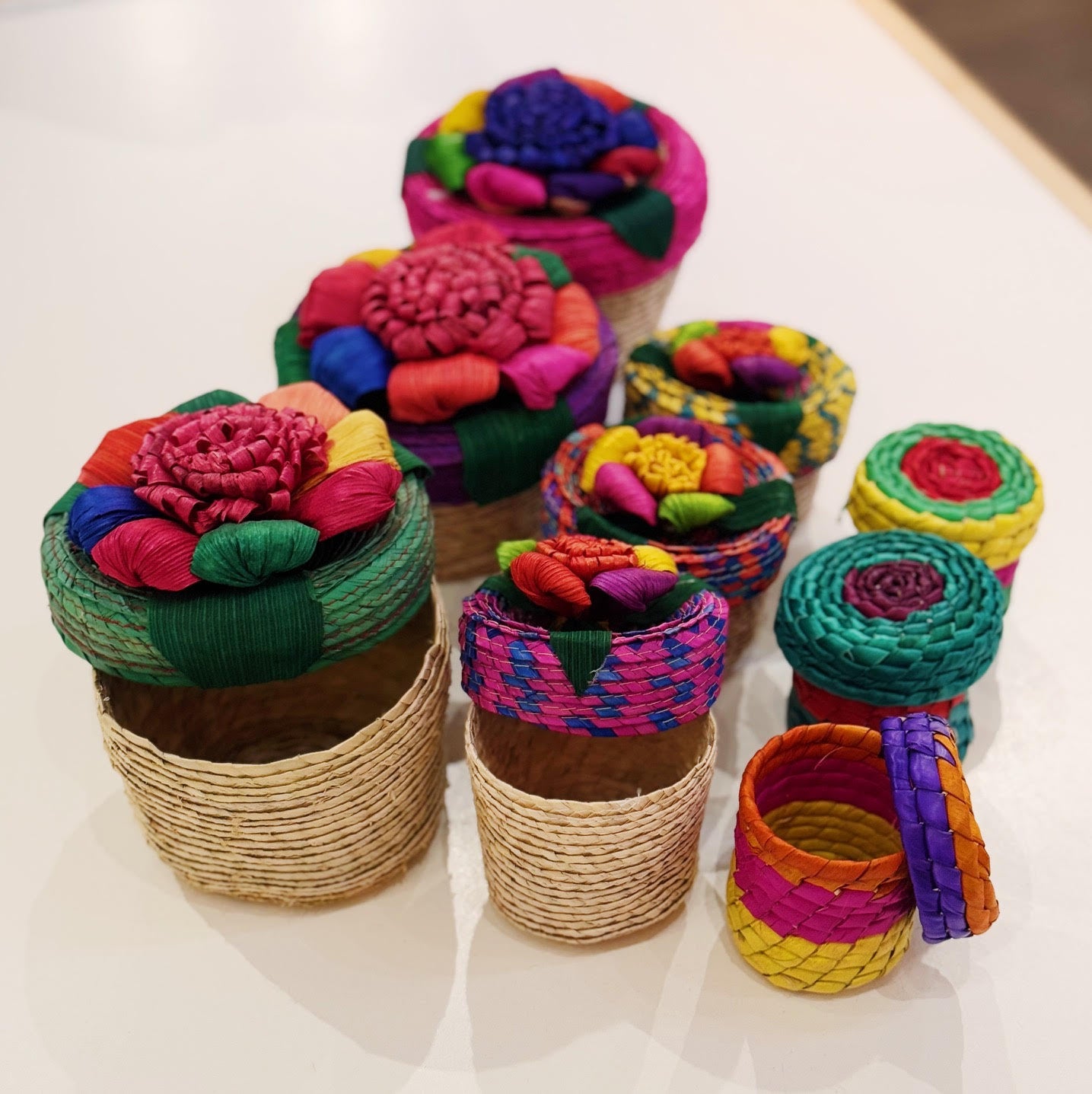 Round Woven Baskets – Sew Bonita